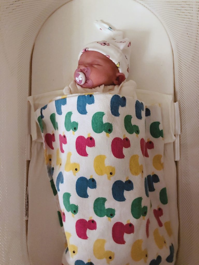 An Honest Review of the SNOO - Carrie Colbert