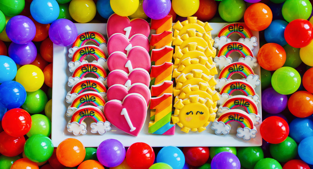 Everything You Need to Know to Host a Rainbow Themed Birthday Party ...
